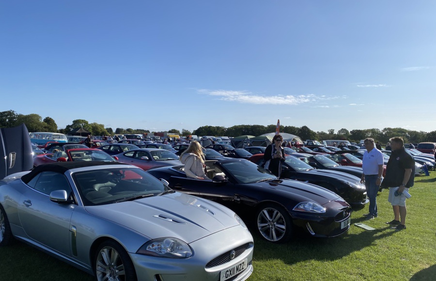 XK8/XKR ENTHUSIASTS CLUB (XKEC)